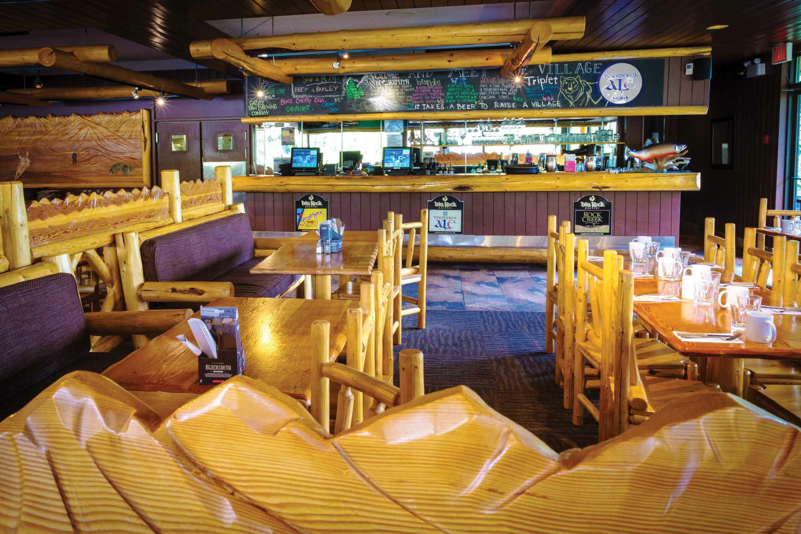 Mountain Restaurant | Lake Louise | thediningguide.ca