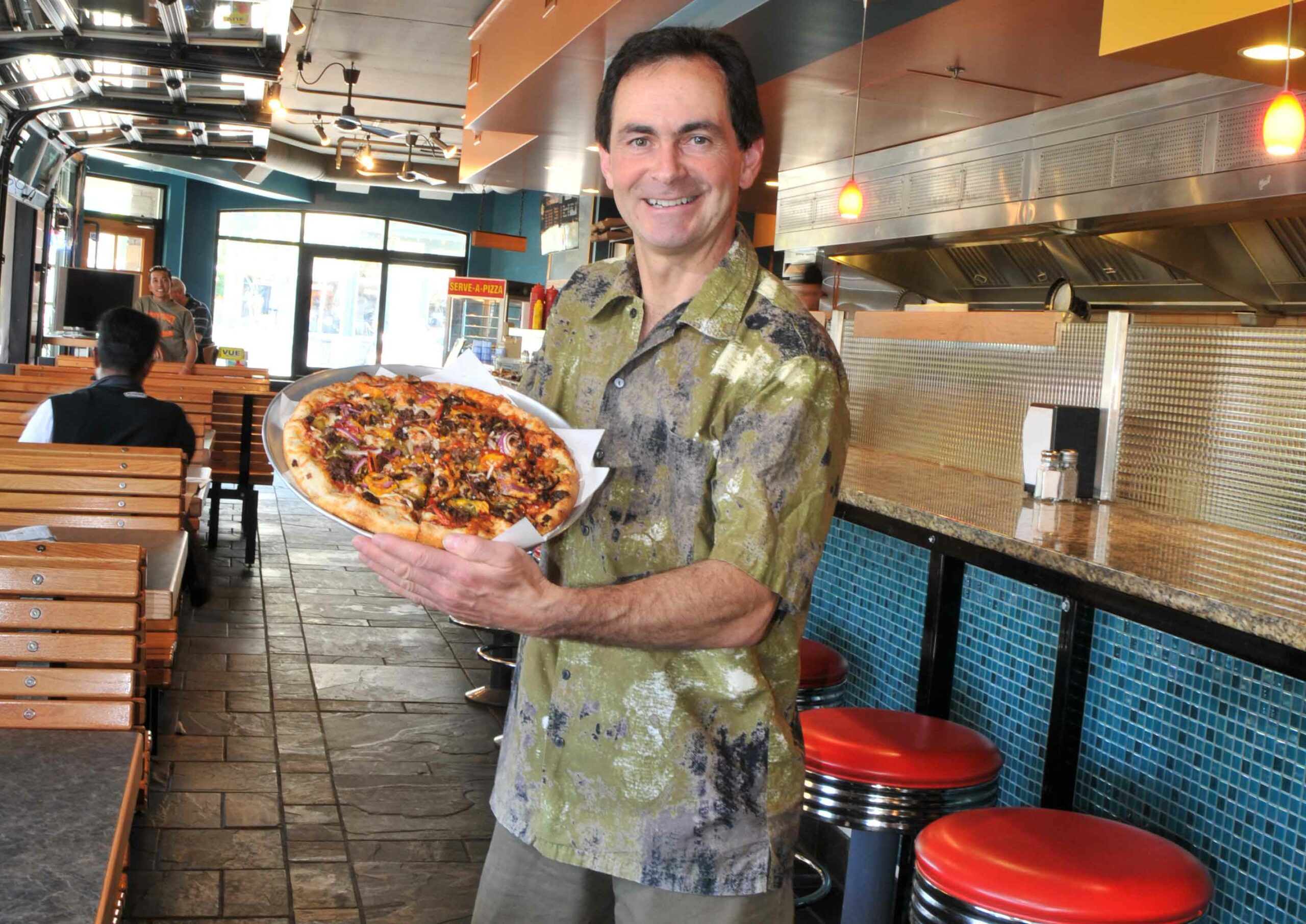 Lou Lou's Pizza | The Dining Guide Online